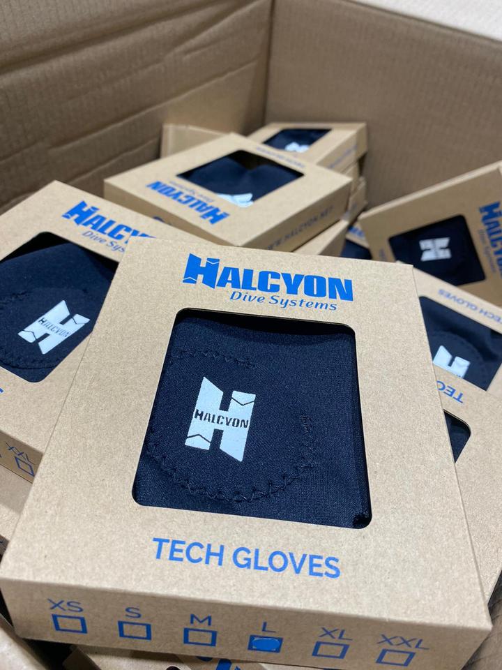 Halcyon Tech Glove – Living Oceans Malaysia